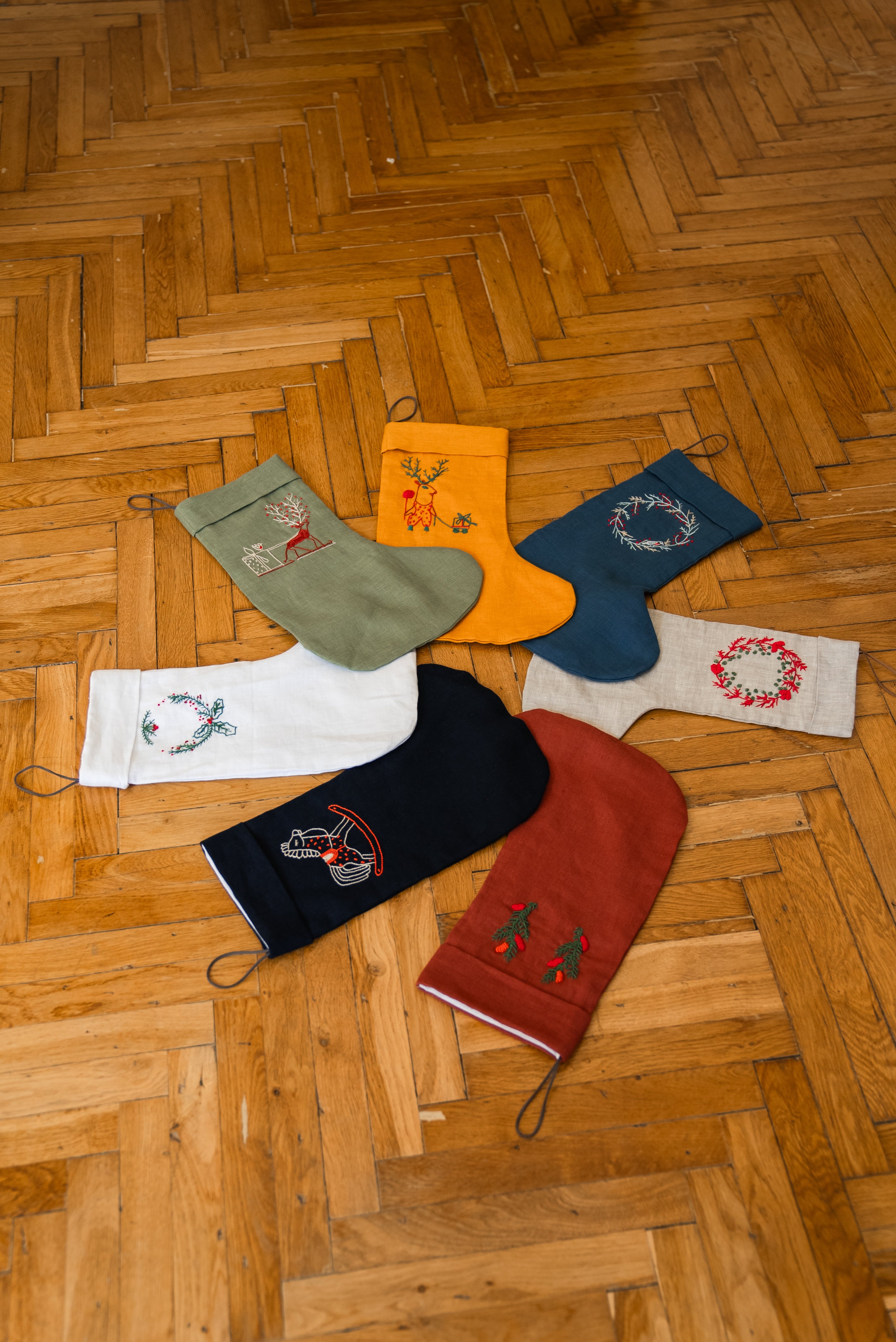 Hand embroidered stocking – KIKA kids